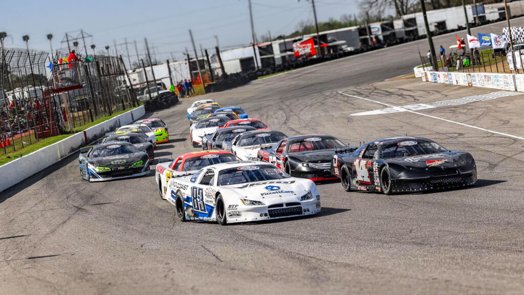 South Alabama Speedway Bans Short Track Scene Over AI-Generated Rattler ...